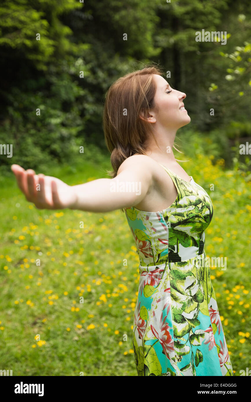 Extended arms hi-res stock photography and images - Alamy