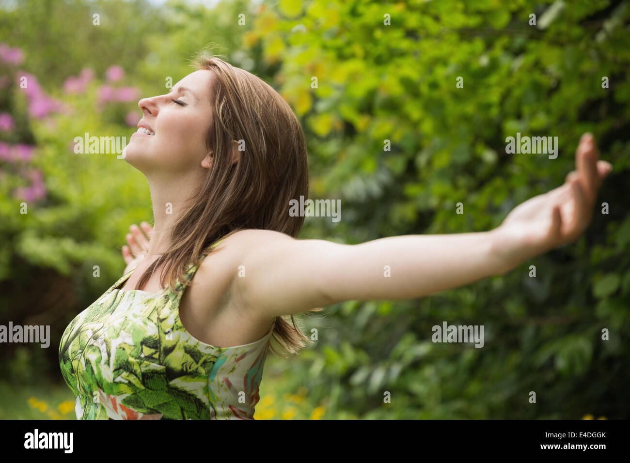 Woman arms up field hi-res stock photography and images - Alamy