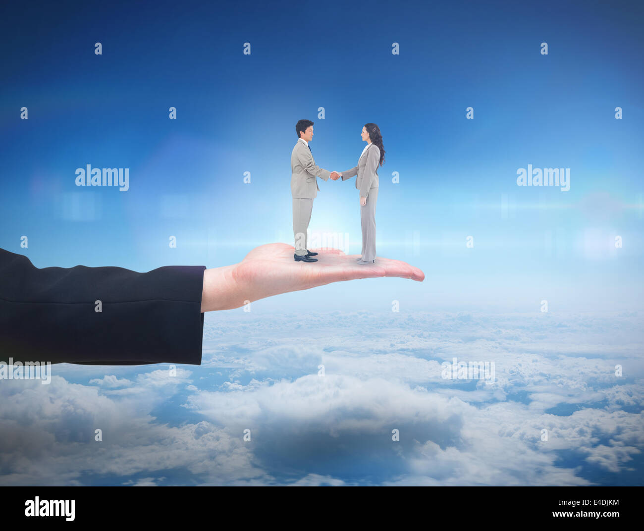 Hand shaking hi-res stock photography and images - Alamy