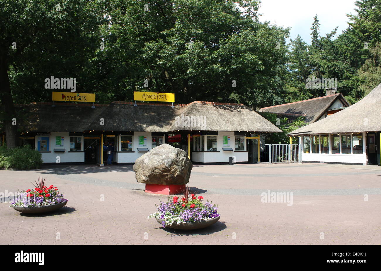 Dierenpark Amersfoort's Instagram, Twitter & Facebook on IDCrawl