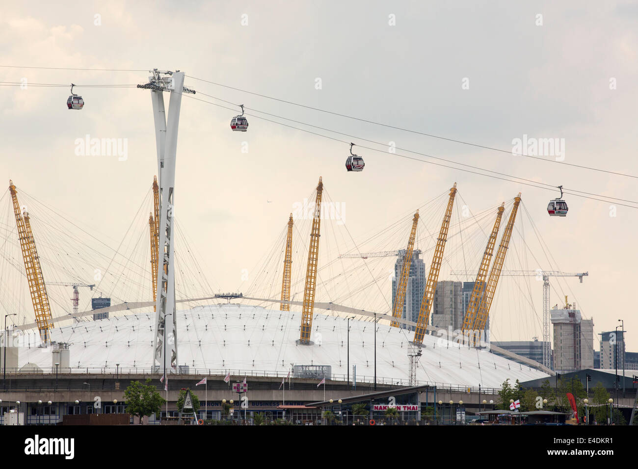 The O2 Arena and the Emirates air line cable car on the Royal Victoria ...