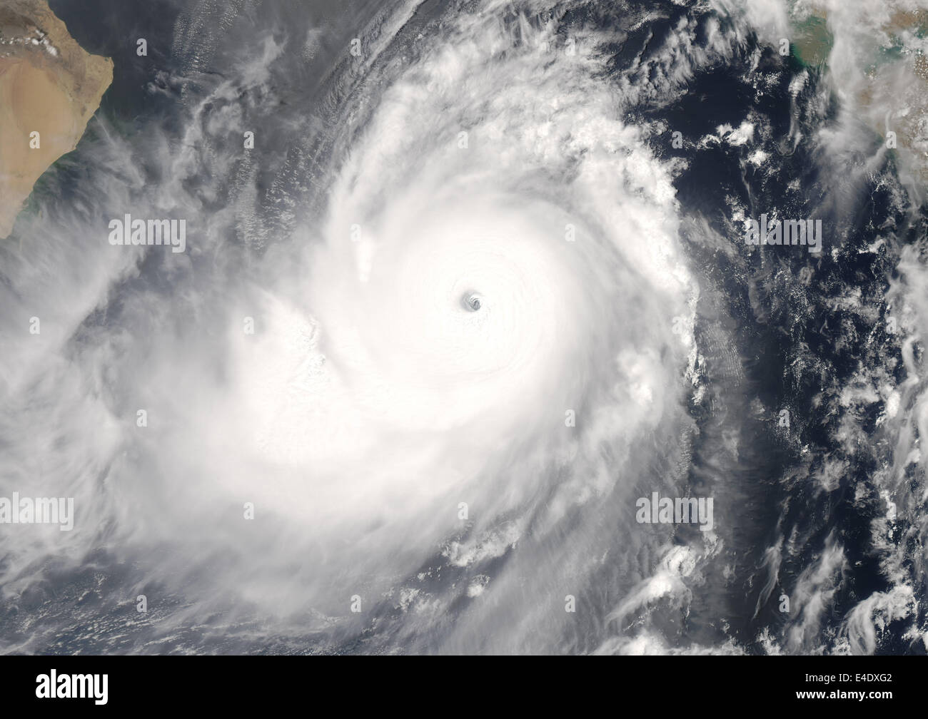 Tropical cyclone forecasting hi-res stock photography and images - Alamy