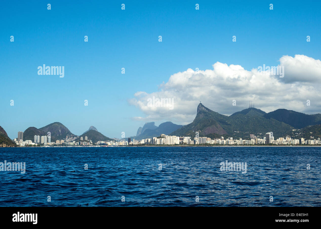 Rio de janeiro guanabara bay hi-res stock photography and images - Alamy