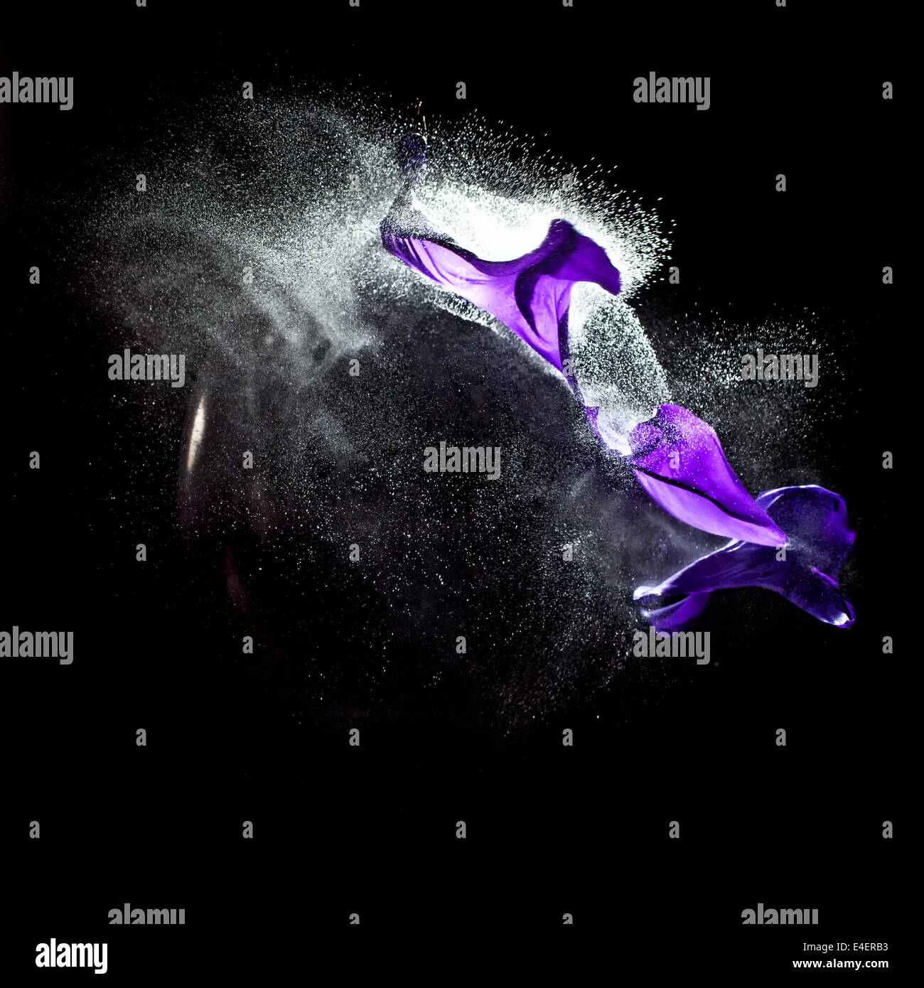 Explosion of water hi-res stock photography and images - Alamy