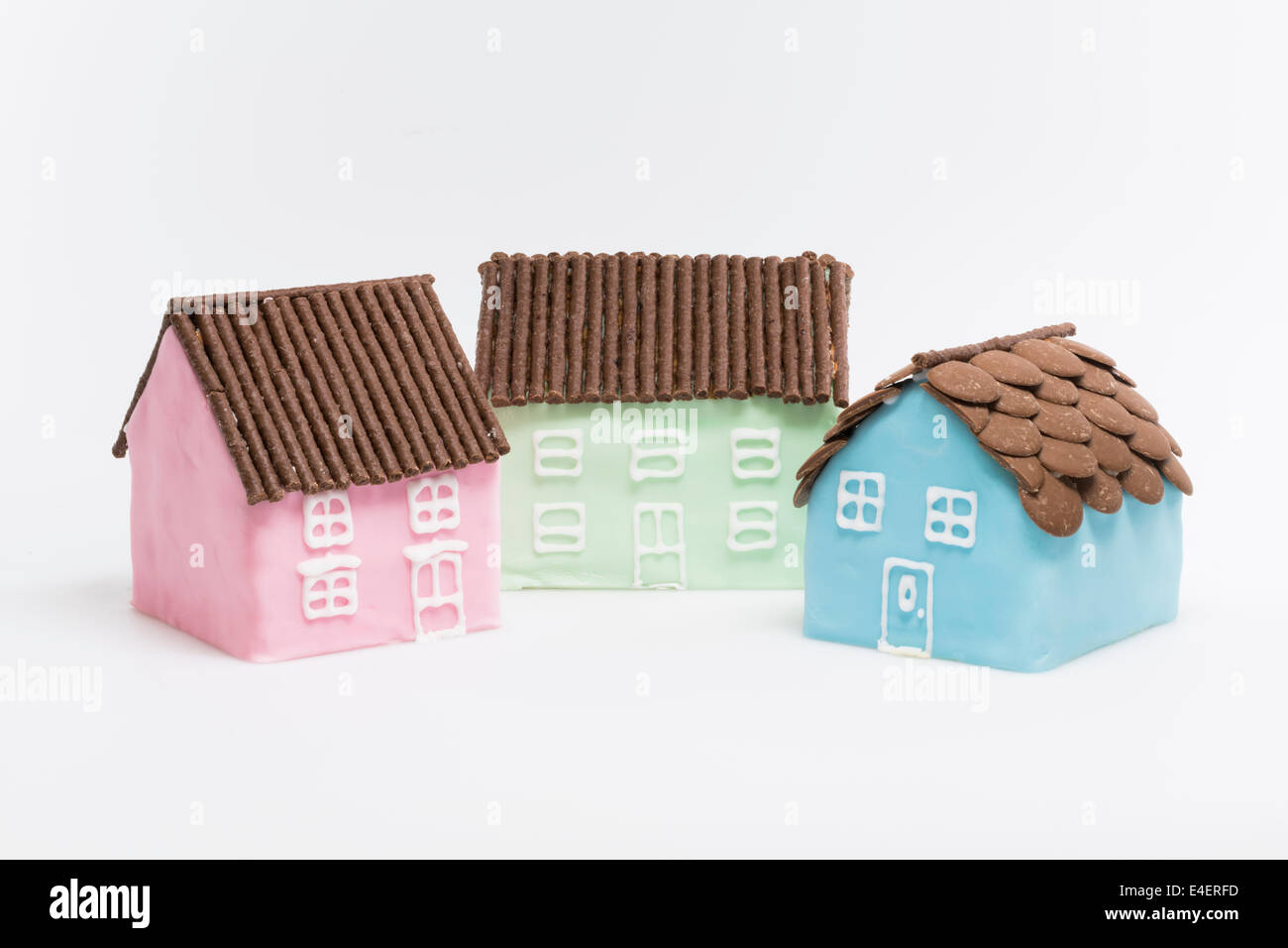 Cornish cake house with chocolate rooftop Stock Photo - Alamy