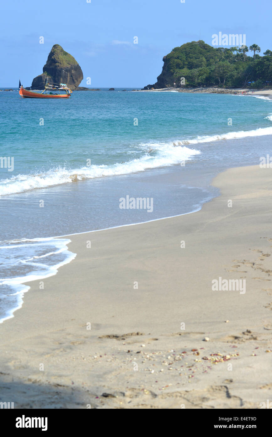 Pantai beach hi-res stock photography and images - Alamy
