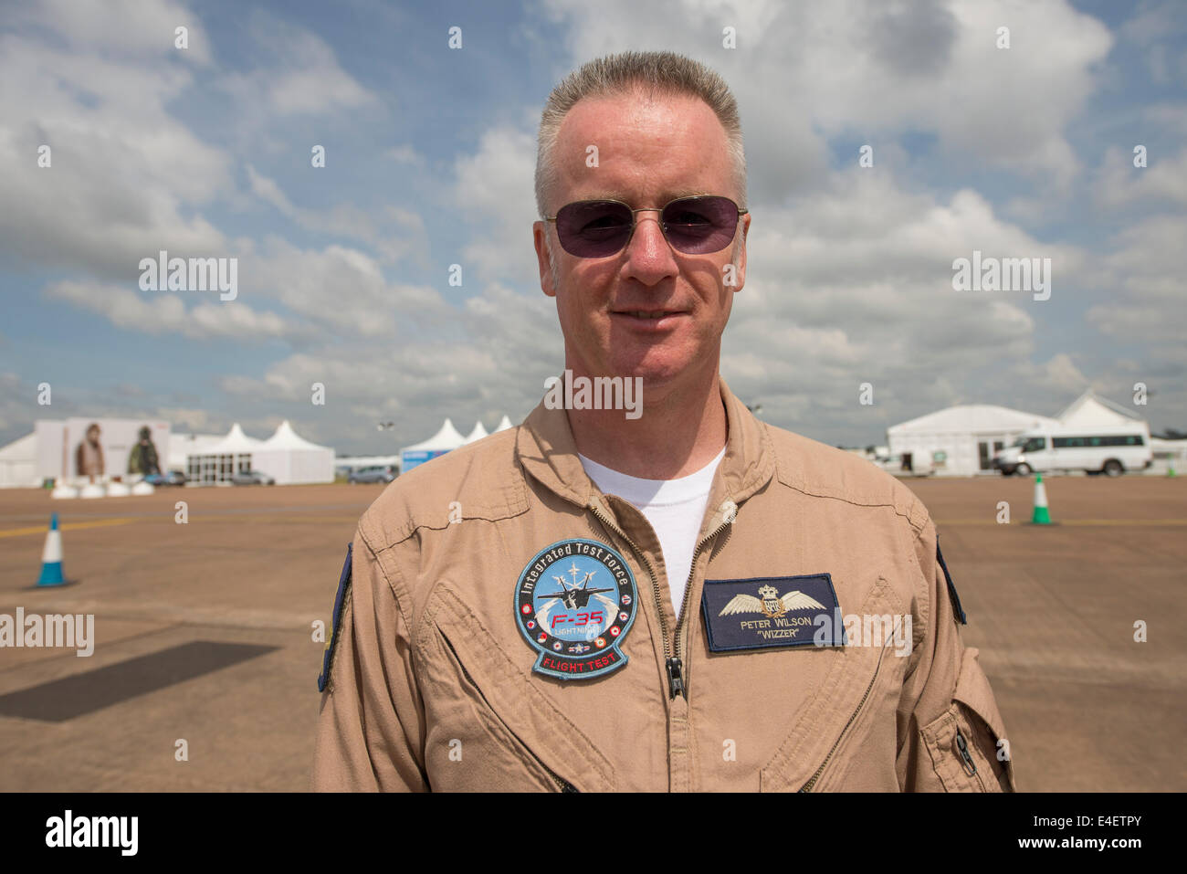 Test pilot peter wilson hi-res stock photography and images - Alamy
