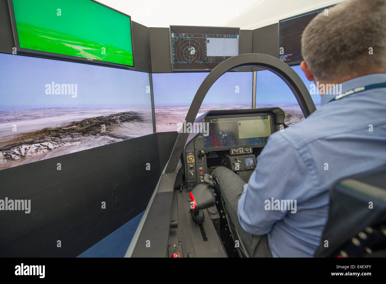 F35 lightning cockpit hi-res stock photography and images - Alamy