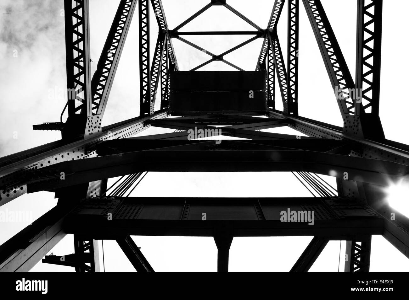 An upward view from a historic iron drawbridge in Salem Oregon Stock ...