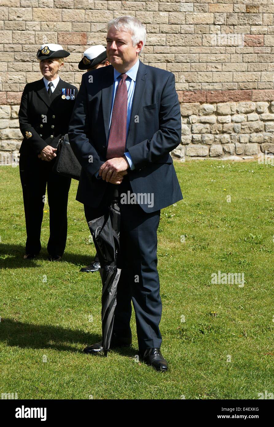 Lord mayor of cardiff hi-res stock photography and images - Alamy