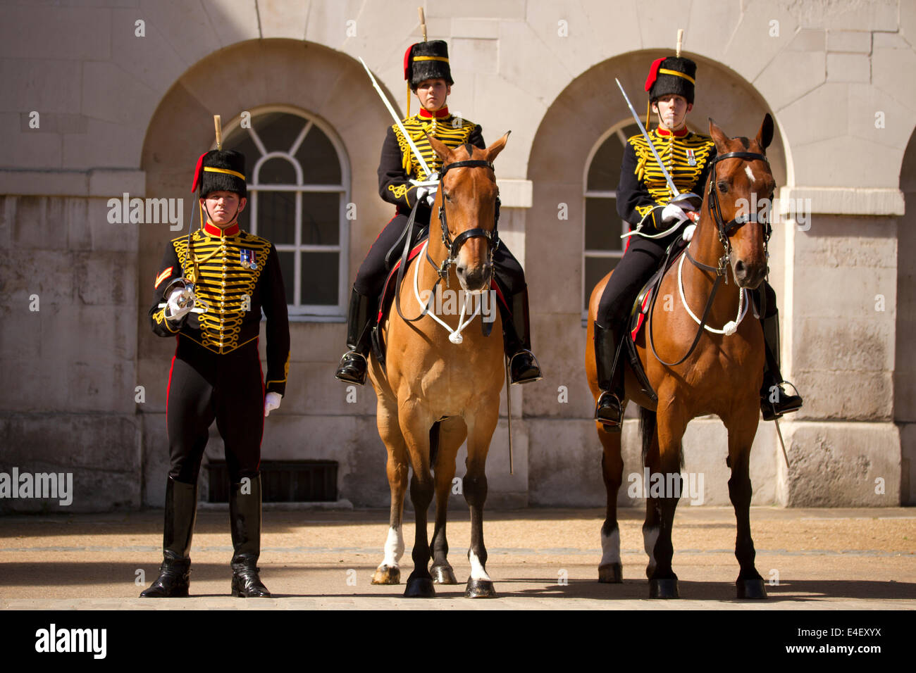 Household cavalry guard in uniform hi-res stock photography and images ...