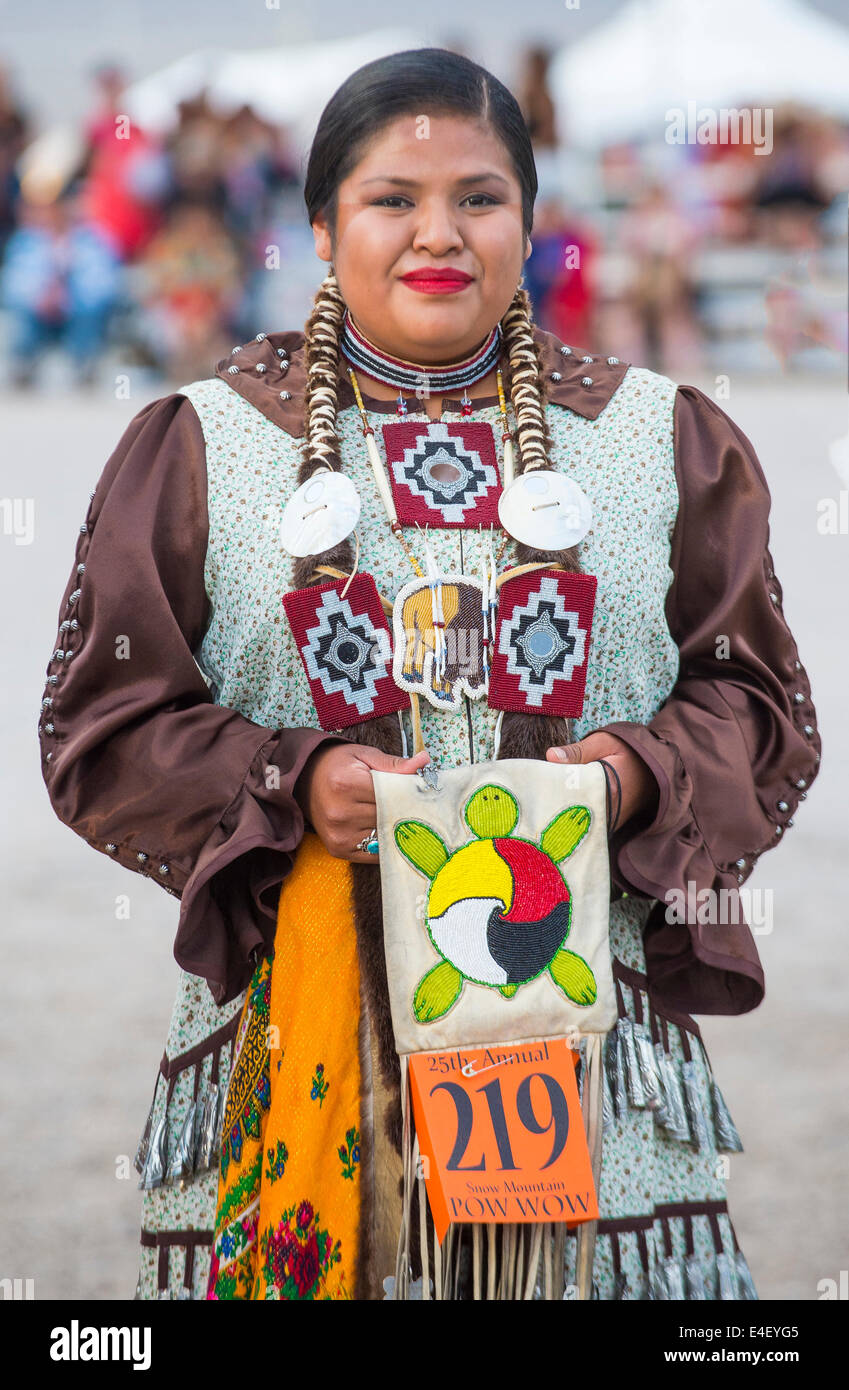 Native American woman takes part at the Paiute Tribe Pow Wow in Las ...