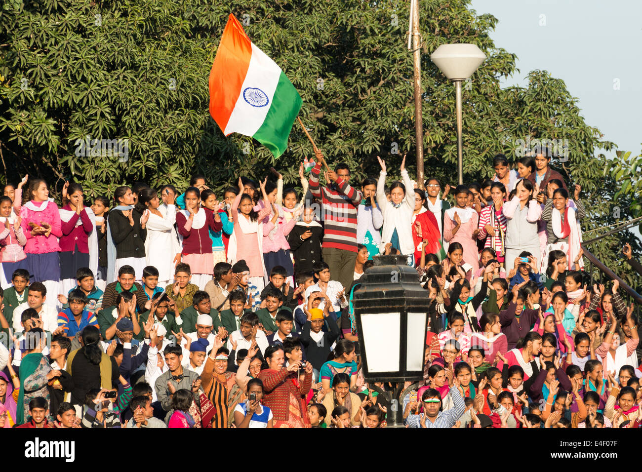 ATTARI, INDIA, 30 NOVEMBER 2013 - Daily border closing ceremony at ...