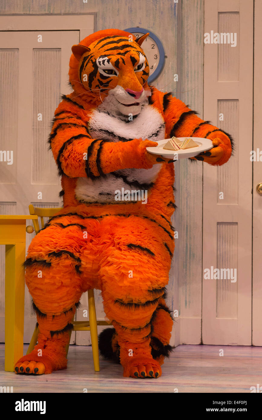 The musical play "The Tiger Who Came to Tea" returns to the Lyric ...