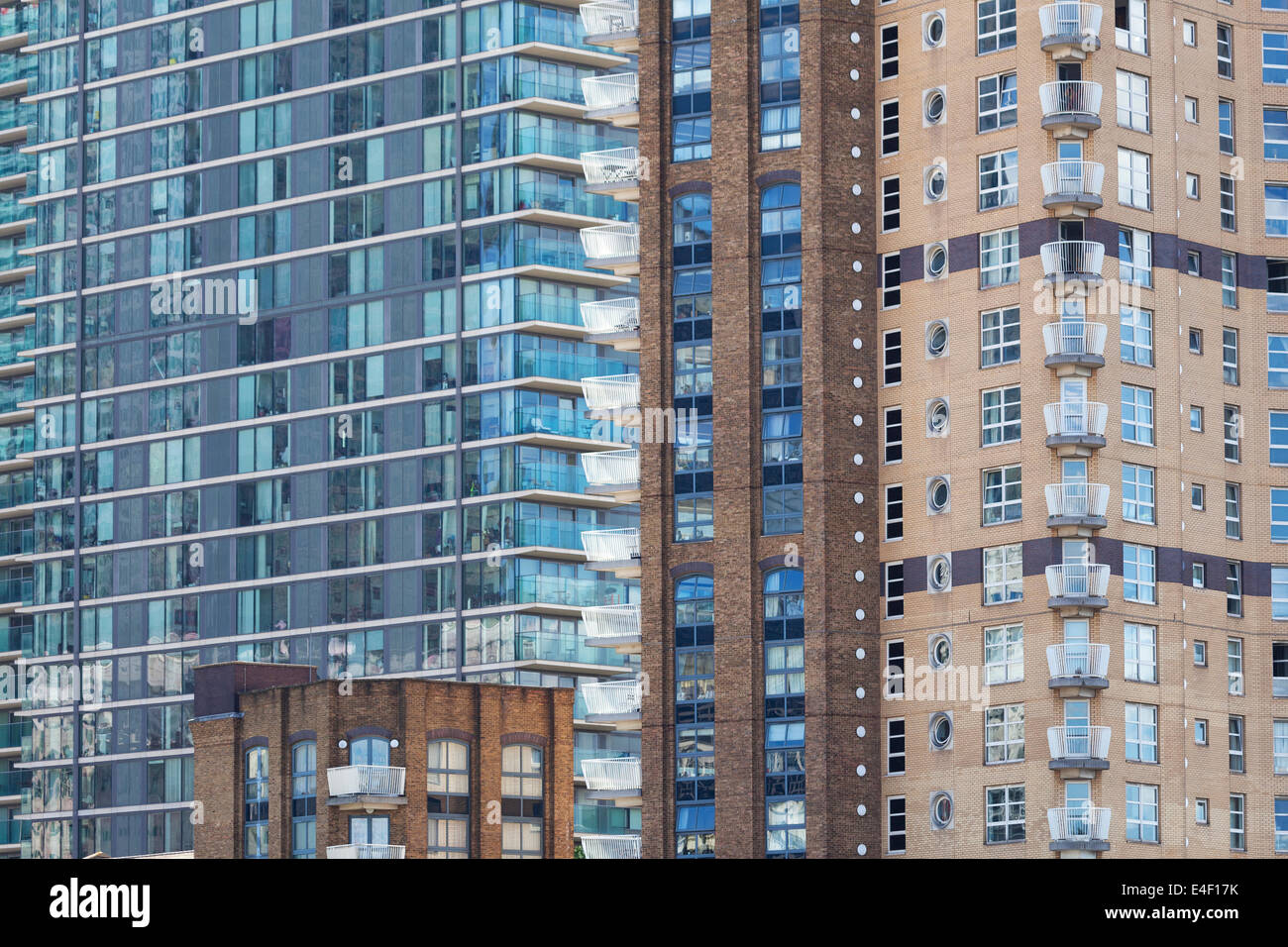 facade of modern apartment buildings in london, england Stock Photo - Alamy