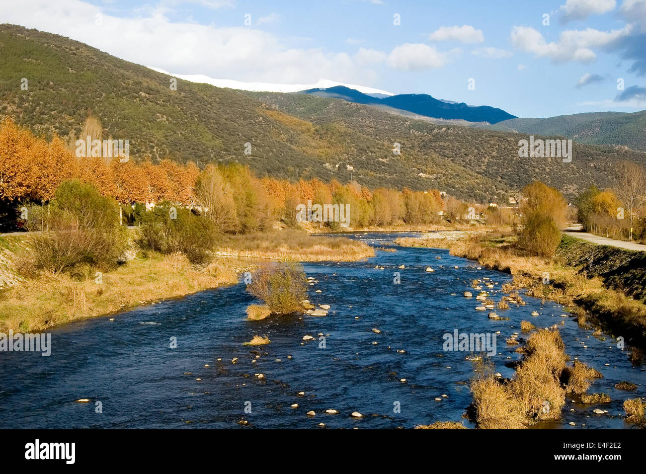 Pyrenees mountains hi-res stock photography and images - Alamy