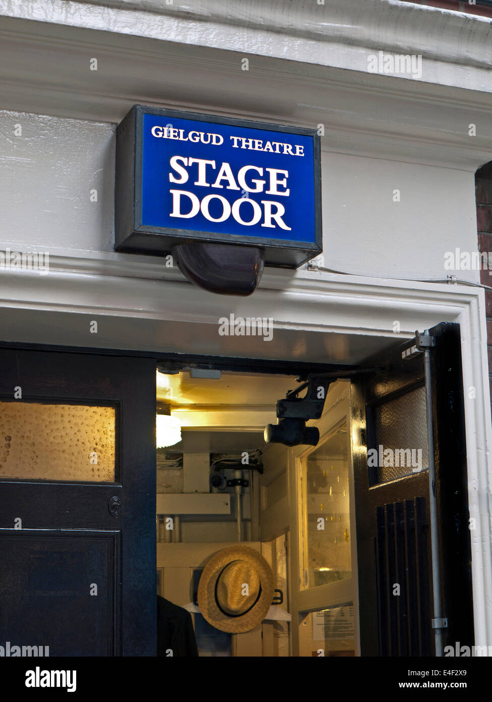 Stage door sign gielgud theatre hi-res stock photography and images - Alamy
