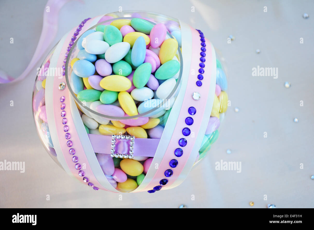 Unbranded chocolate candy hi-res stock photography and images - Alamy