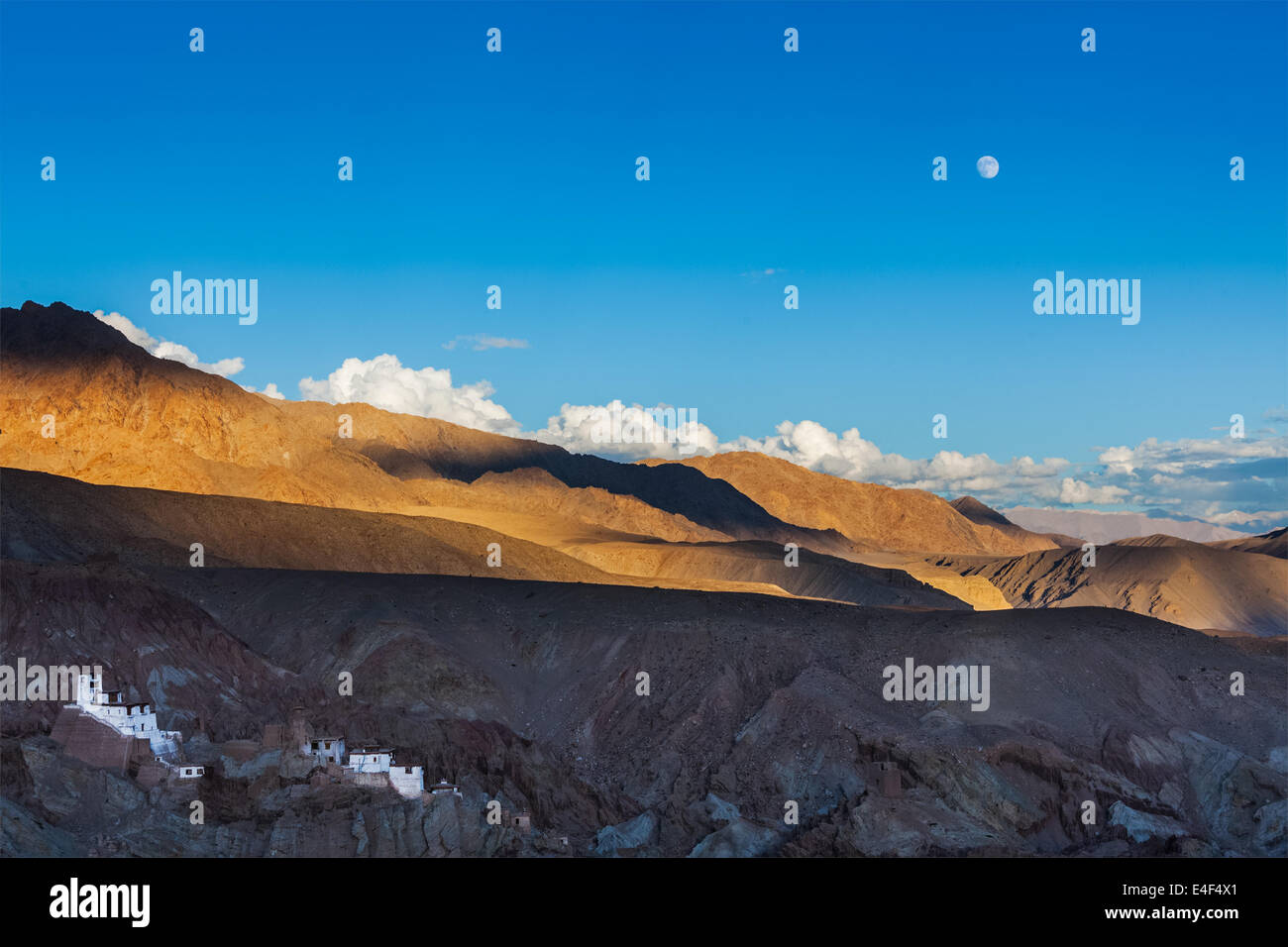 Basgo Gompa (Tibetan Buddhist monastery) and Himalayan landscape on ...