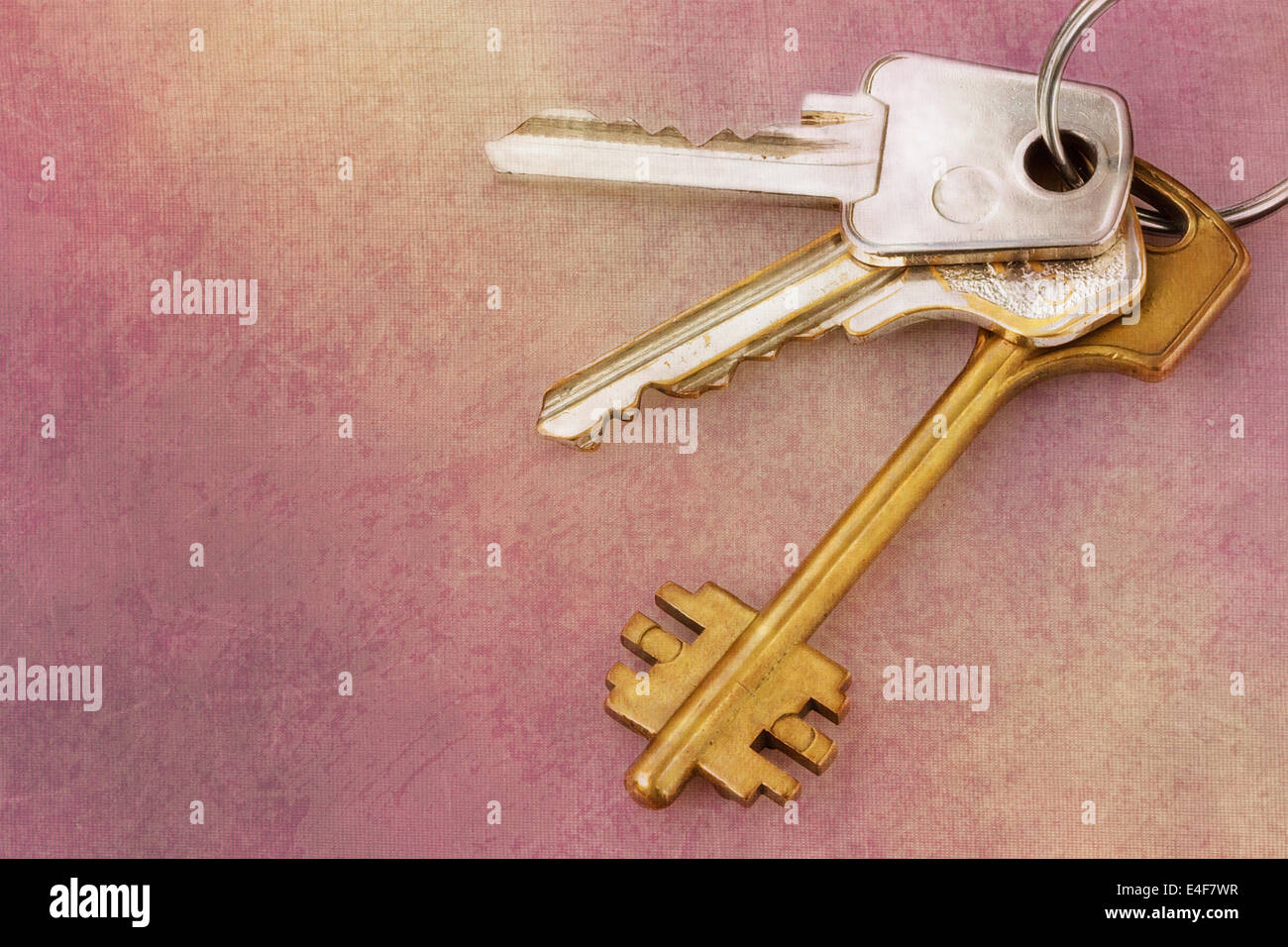 Retro house keys hi-res stock photography and images - Alamy