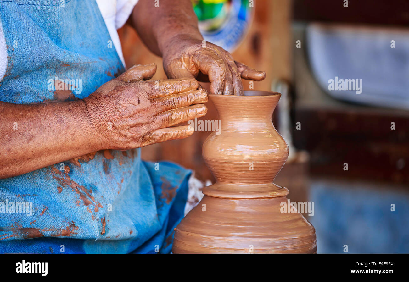 Turning pottery hi-res stock photography and images - Alamy