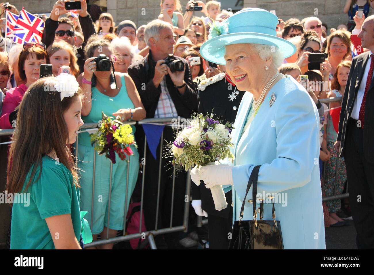 Young queen elizabeth ii hi-res stock photography and images - Alamy