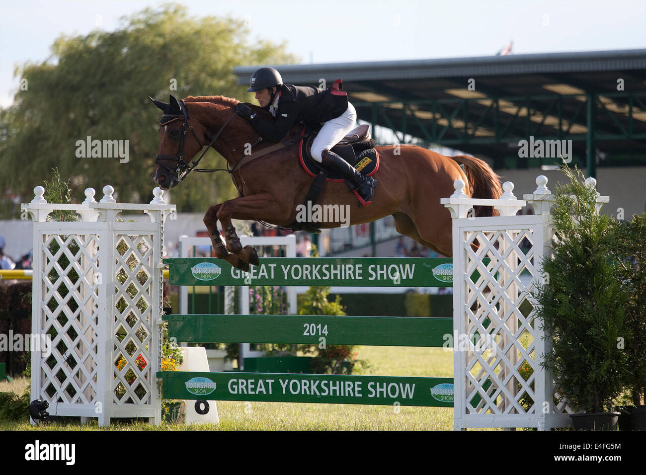 Show jumps hi-res stock photography and images - Alamy