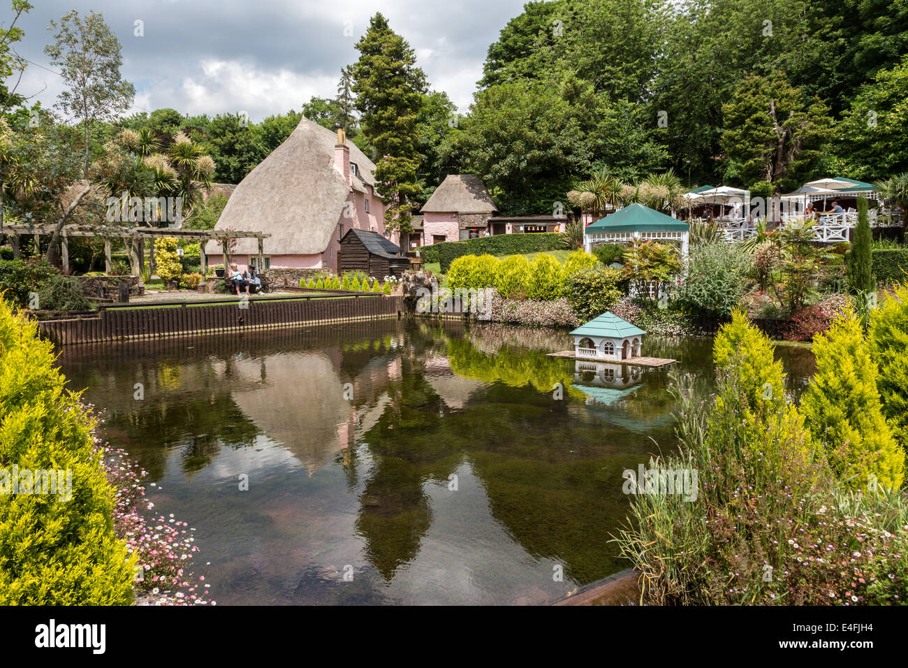 Cornwall visit county hi-res stock photography and images - Alamy