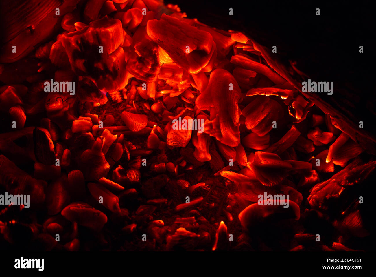Coals fire hi-res stock photography and images - Alamy