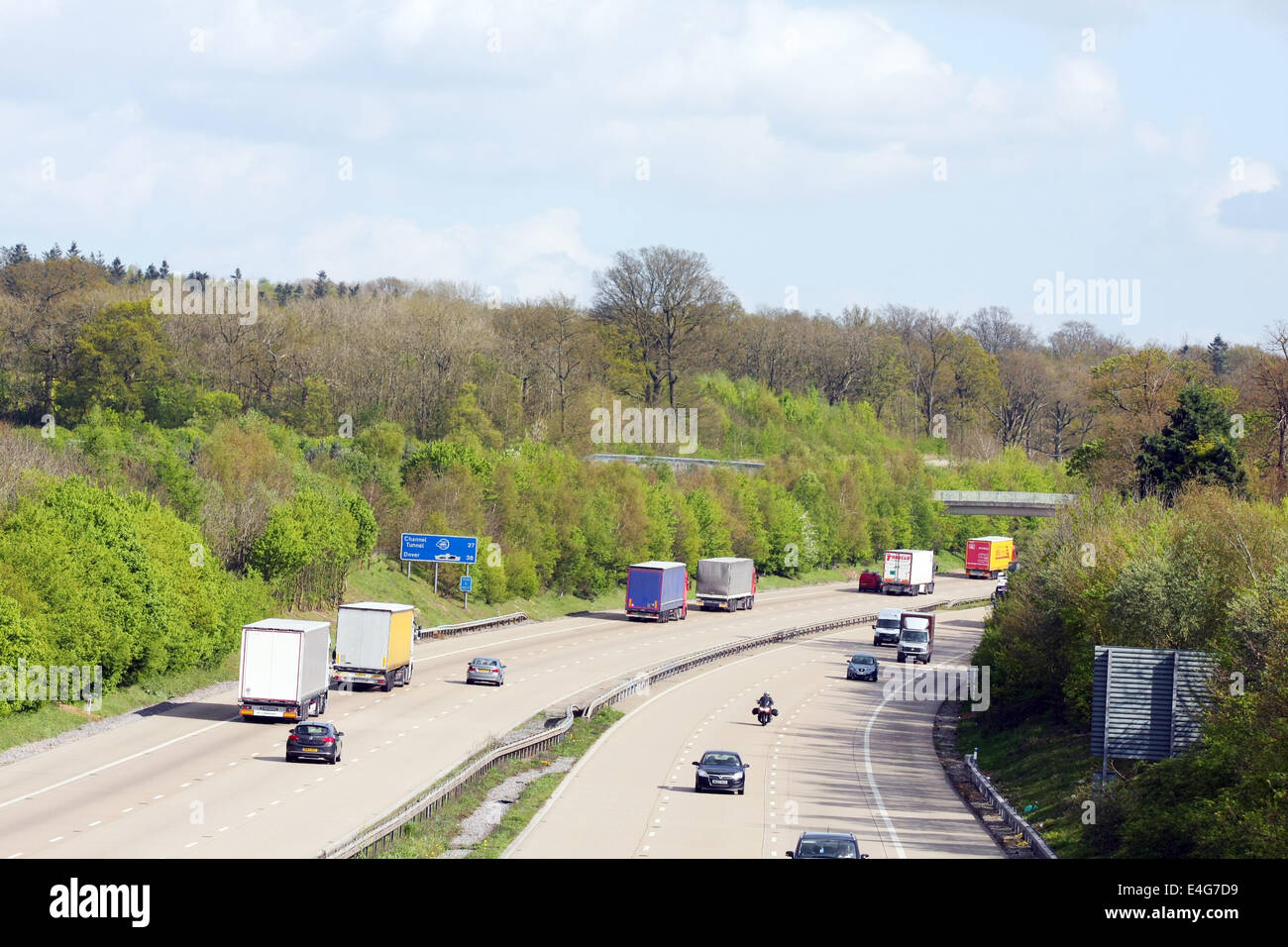 Traffic traveling along the M20 motorway in Kent, England Stock Photo ...