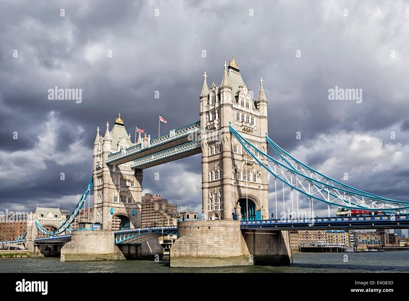 Tower bridge built 1886 1894 hi-res stock photography and images - Alamy