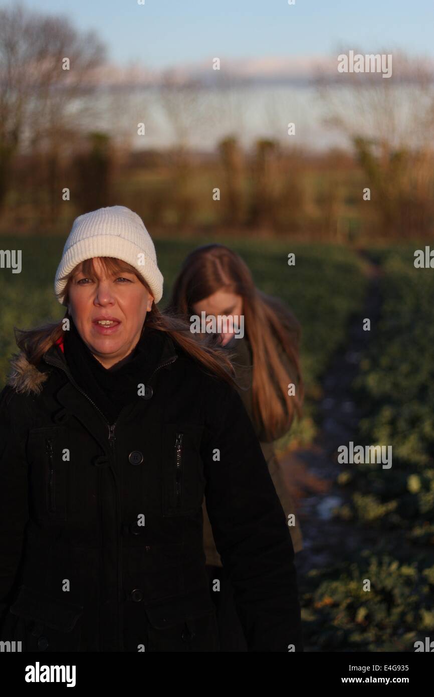 Family walk countryside hi-res stock photography and images - Alamy