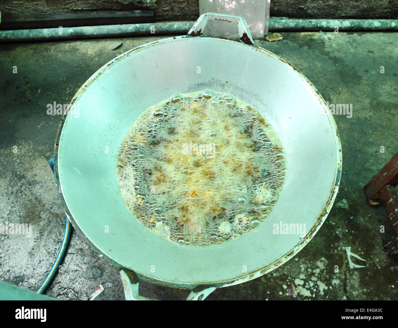 Very hot oil hi-res stock photography and images - Alamy