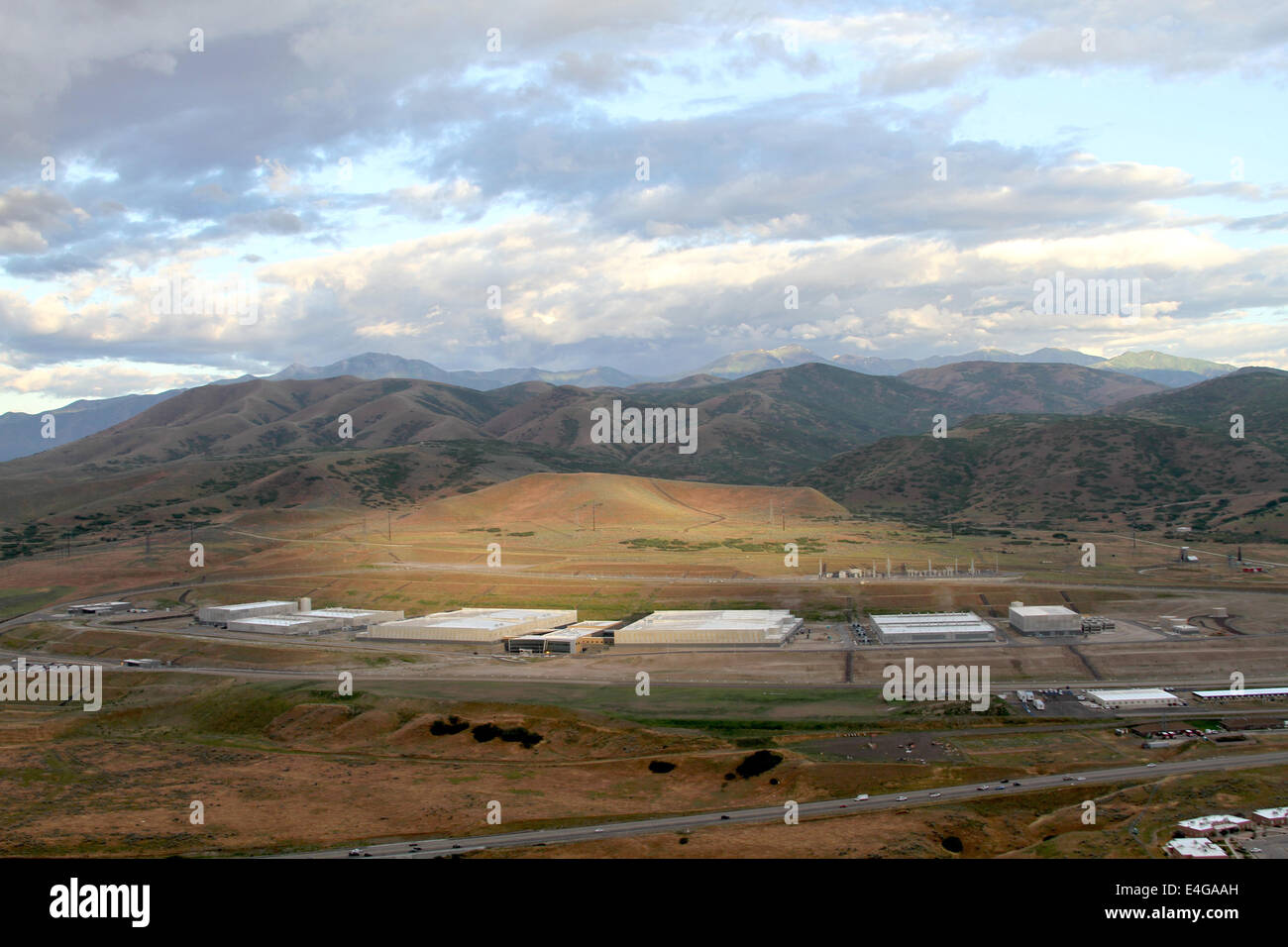 Nsa data center hi-res stock photography and images - Alamy
