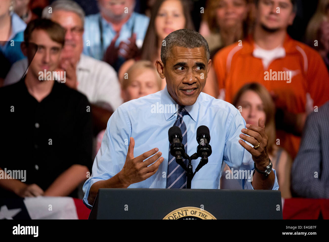 Austin, Texas, US. 10th July, 2014. President Barack Obama attempts to ...