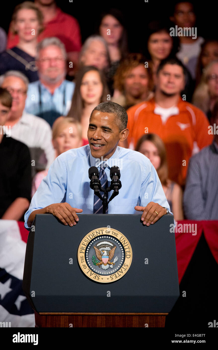 Austin, Texas, US. 10th July, 2014. President Barack Obama attempts to ...