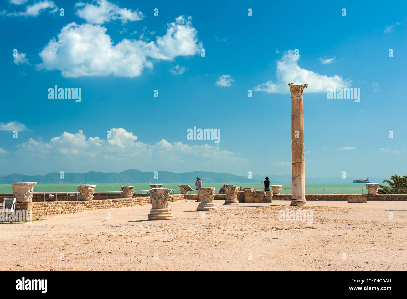 Carthage tunisia roman ruins antonin hi-res stock photography and ...