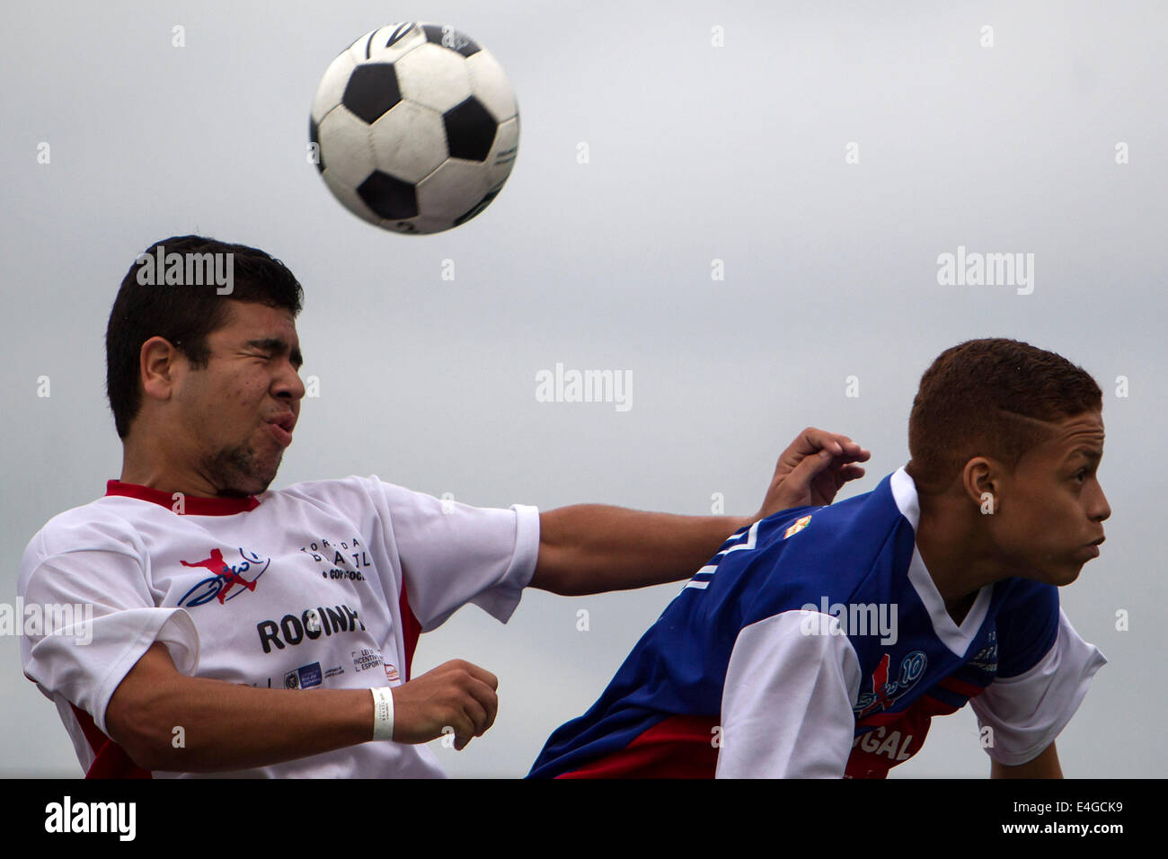 Rio de janeiro football header hi-res stock photography and images - Alamy