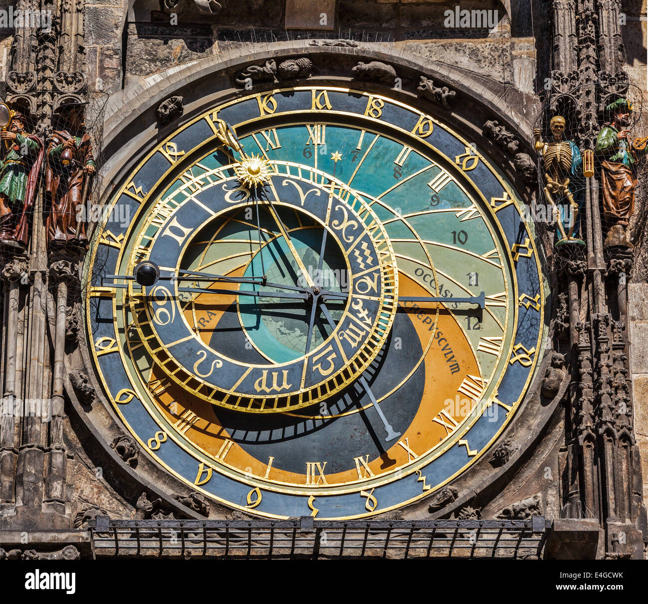 Medieval clock face hi-res stock photography and images - Alamy