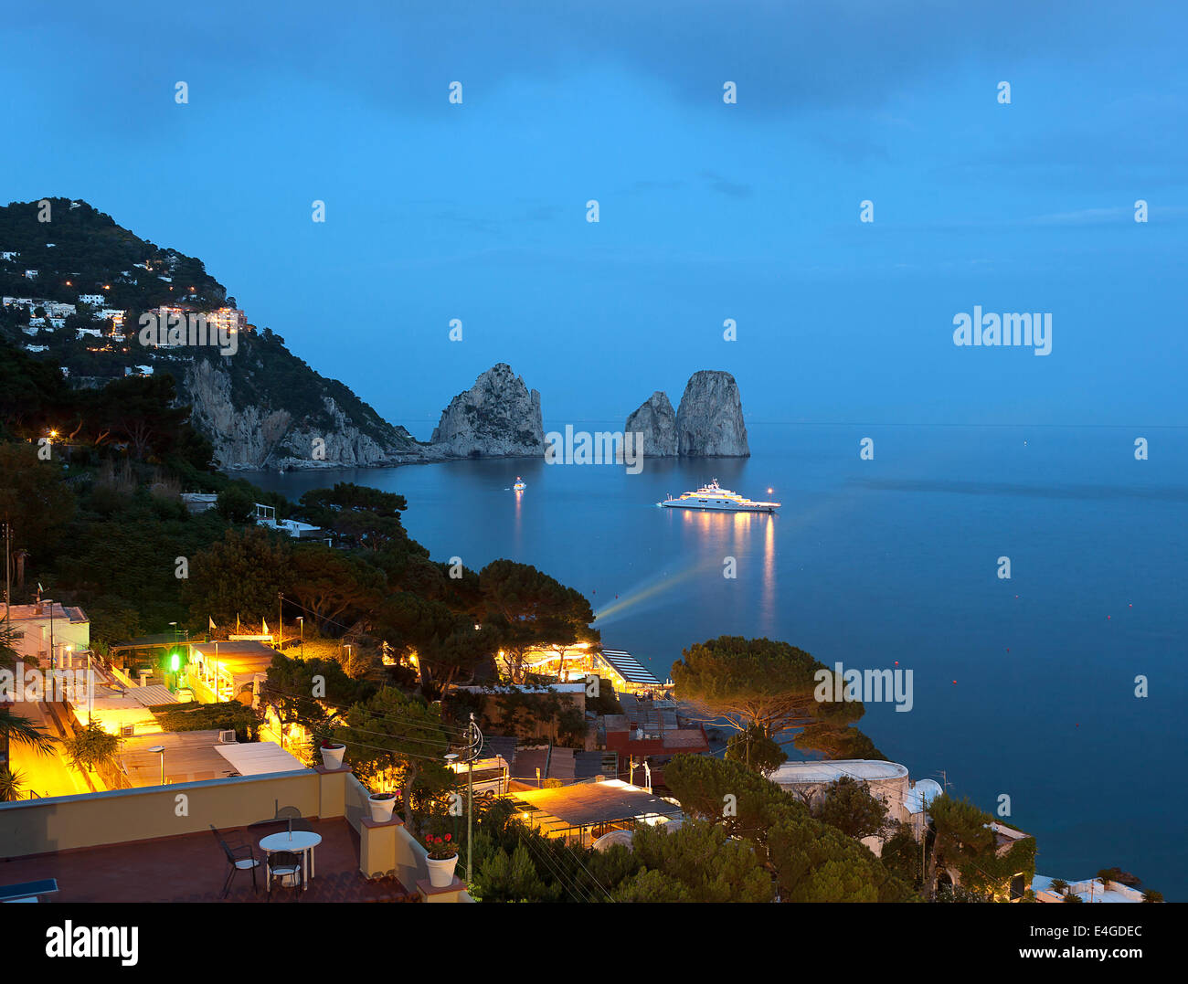 Faraglioni capri italy hi-res stock photography and images - Alamy