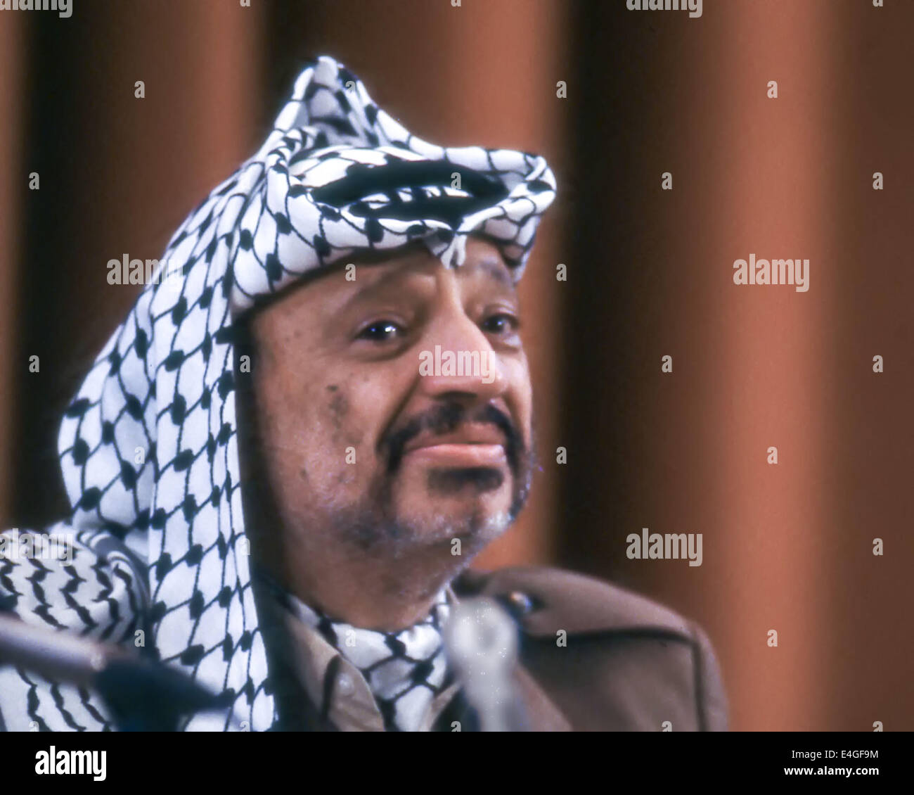 Moscow, RU. 6th Nov, 1987. YASSER ARAFAT, Chairman of the Palestine ...