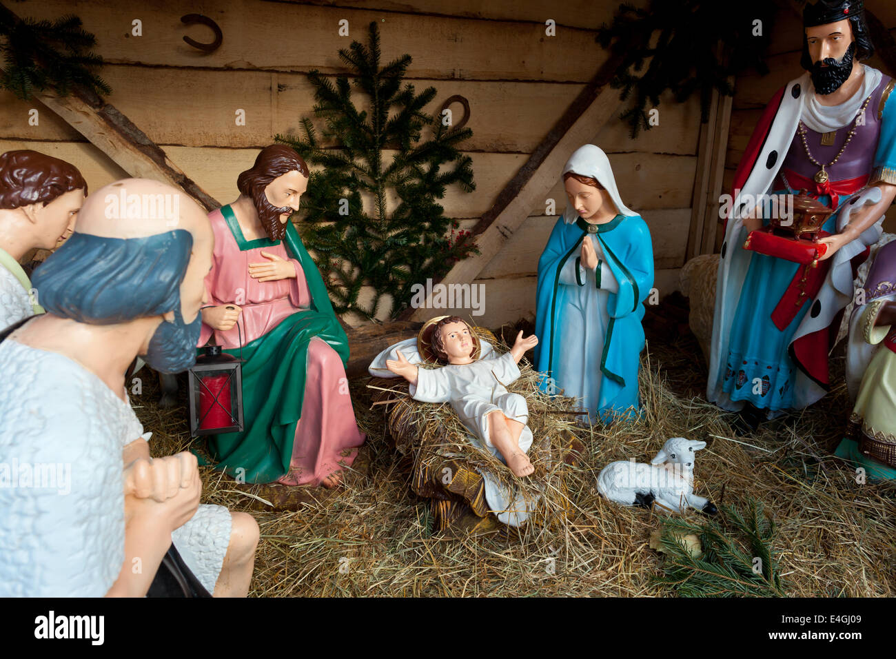 Nativity scene display hi-res stock photography and images - Alamy