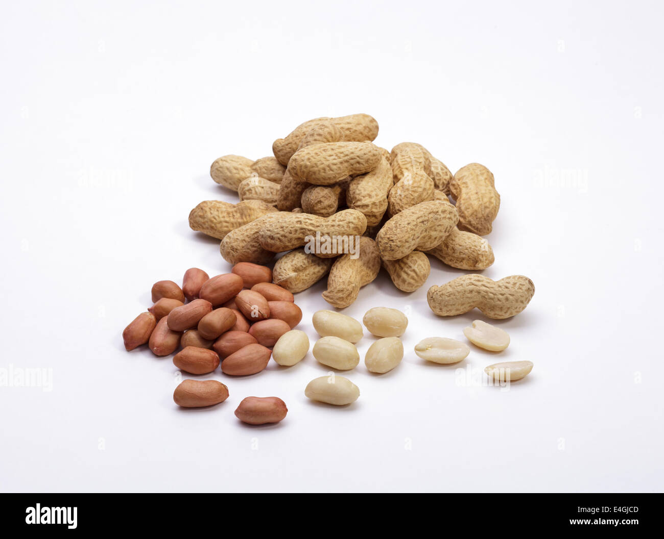 Peanuts isolated on white background Stock Photo - Alamy