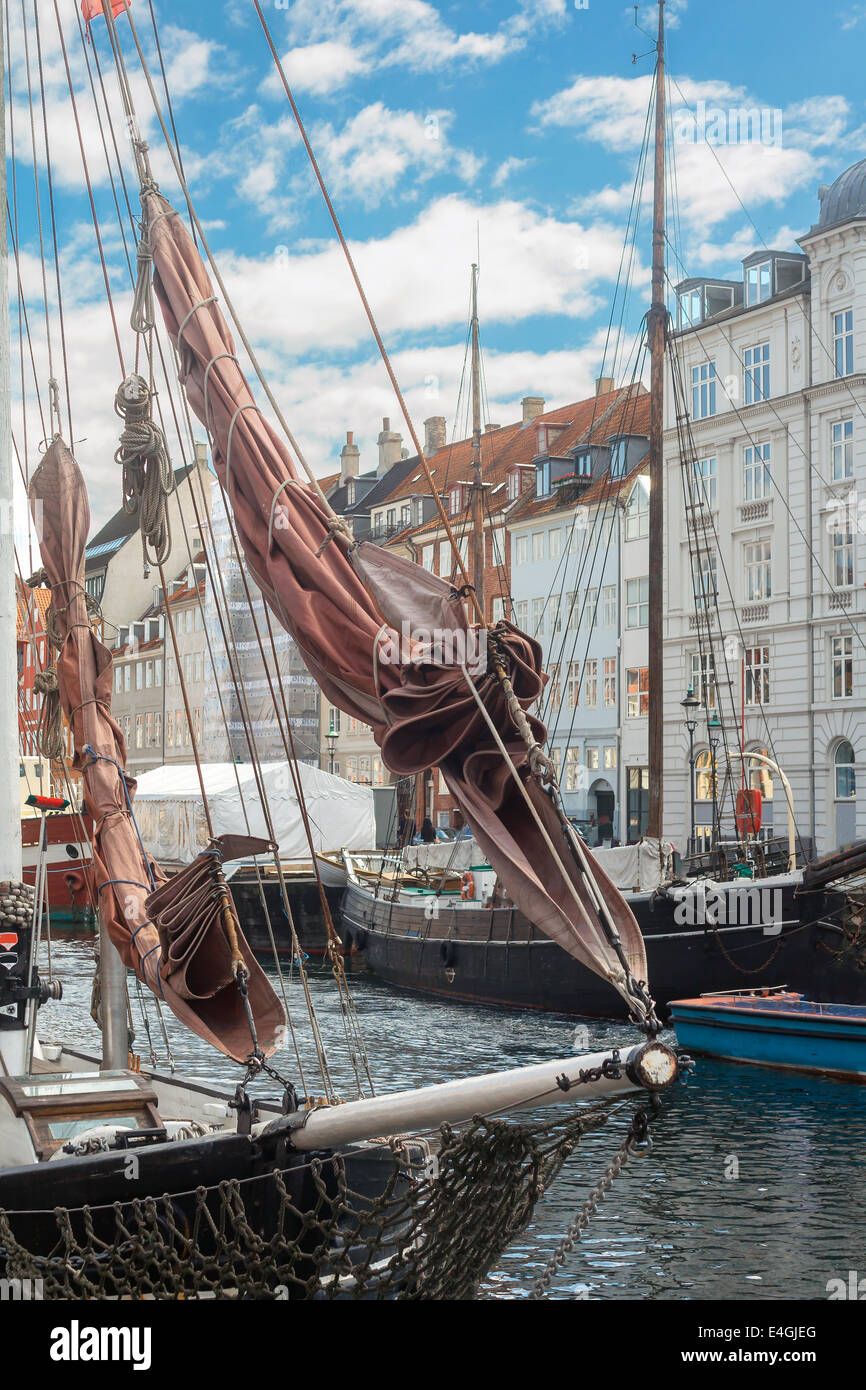 sailboat mast on a background of buildings Stock Photo - Alamy