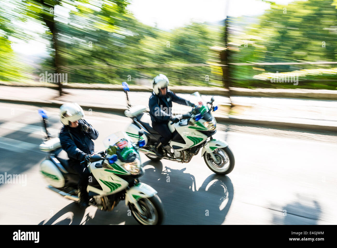 Italian police motorcycle hi-res stock photography and images - Alamy
