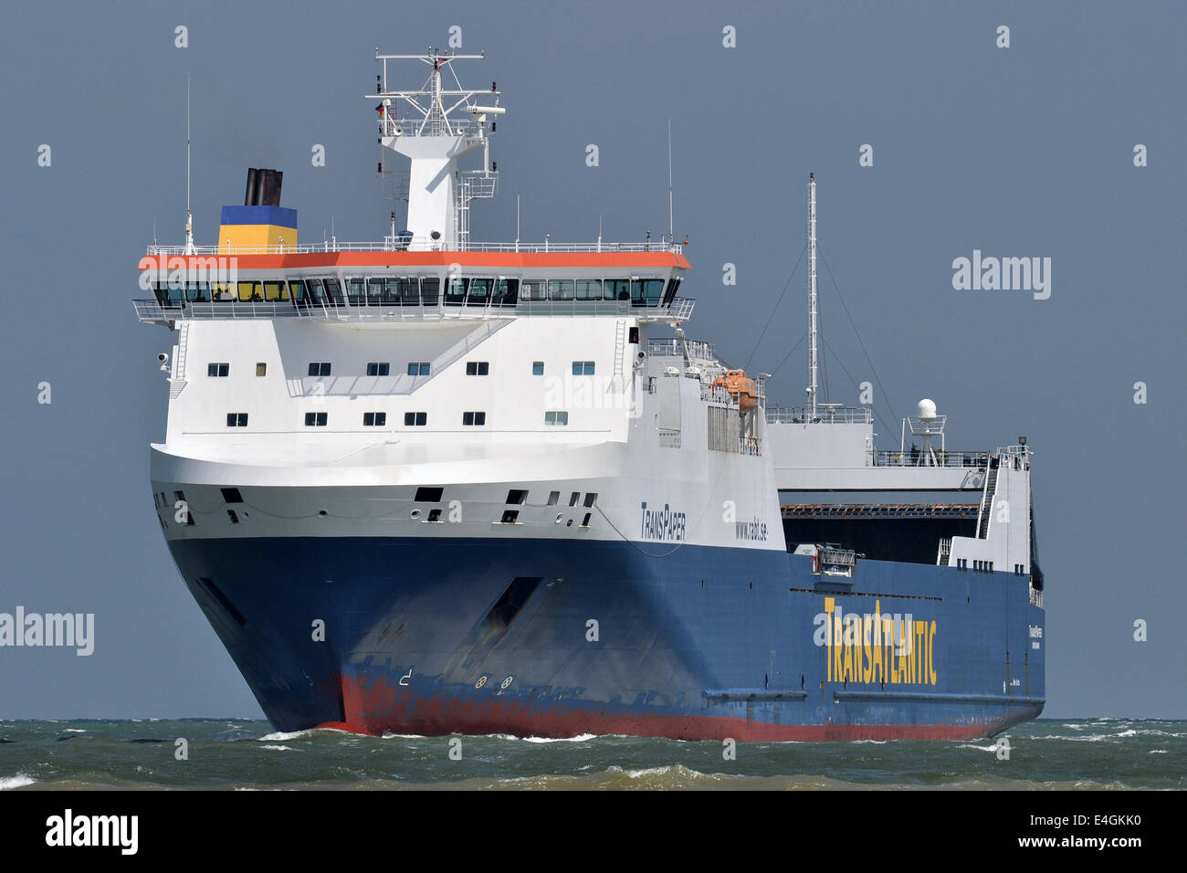 Transpaper hi-res stock photography and images - Alamy