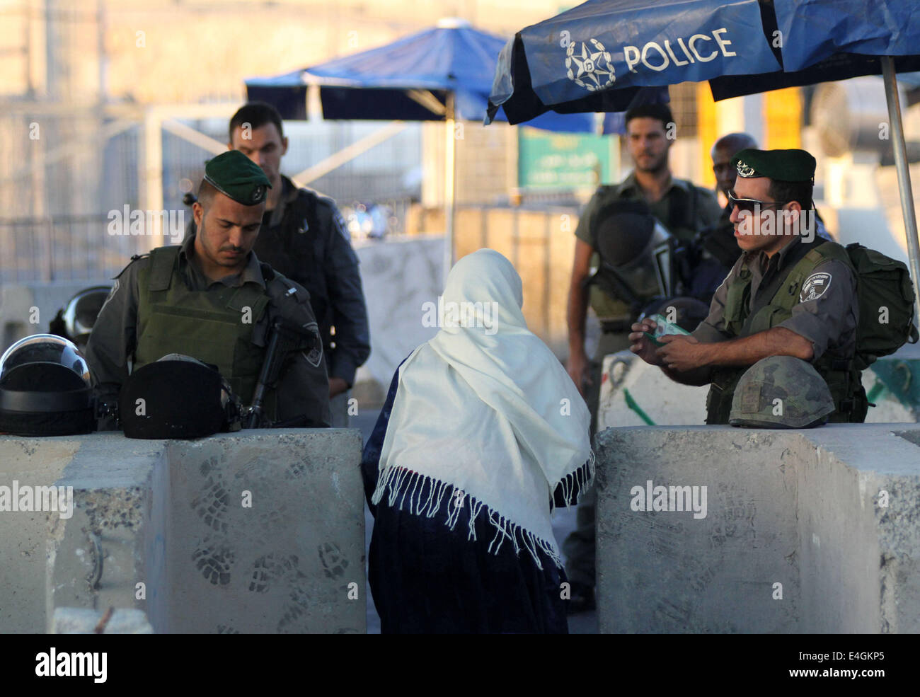 Ramallah, West Bank, Palestinian Territory. 11th July, 2014. An Israeli ...