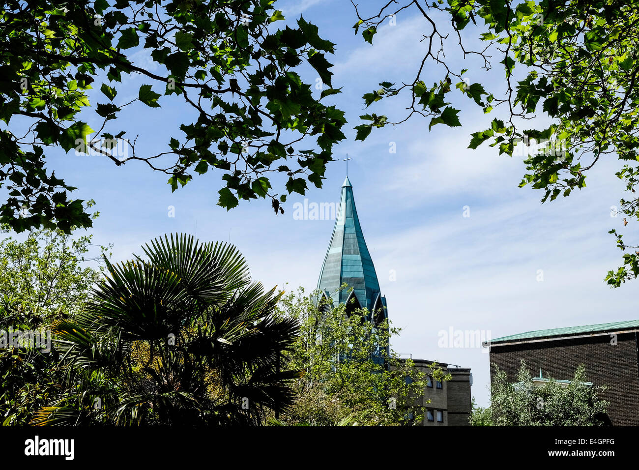 St martin's tower basildon hi-res stock photography and images - Alamy