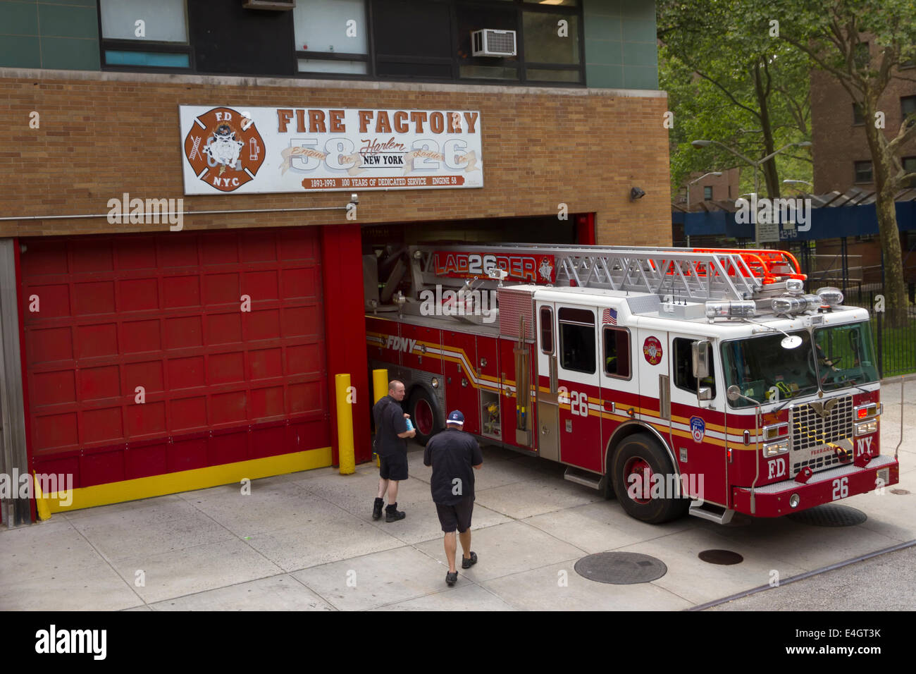 Fire Factory Harlem New York City Stock Photo - Alamy