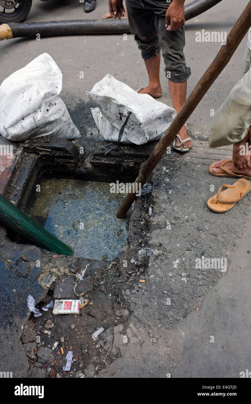 Raw sewage hi-res stock photography and images - Alamy